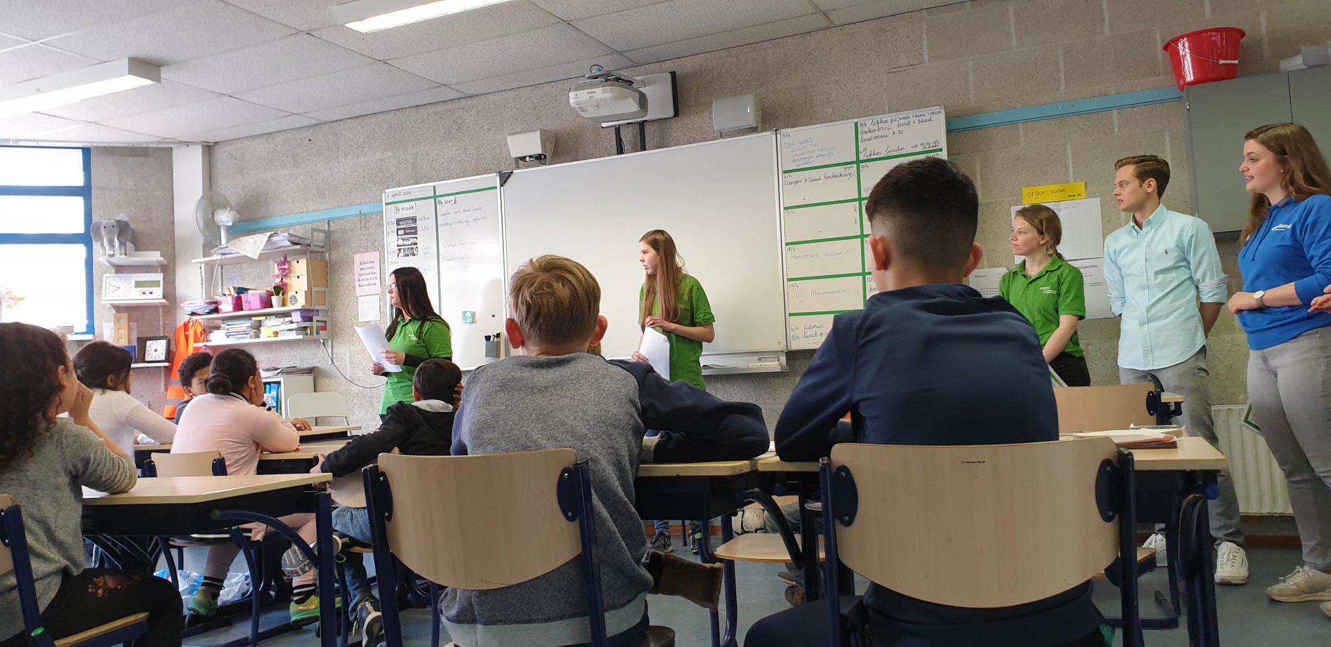 Studenten Leren In De Klas Gun Alle Aanstaande Studenten Een