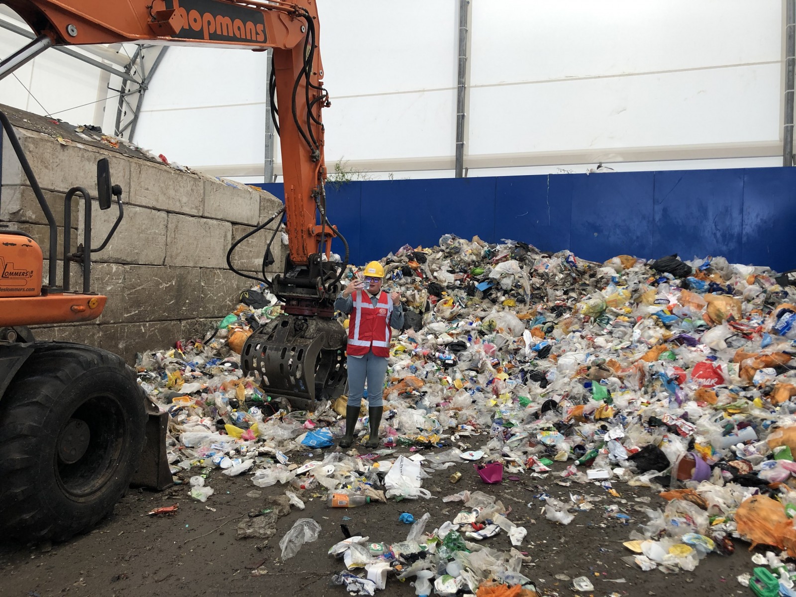 Afval scheiden - WAT een berg plastic! Kijk mee!