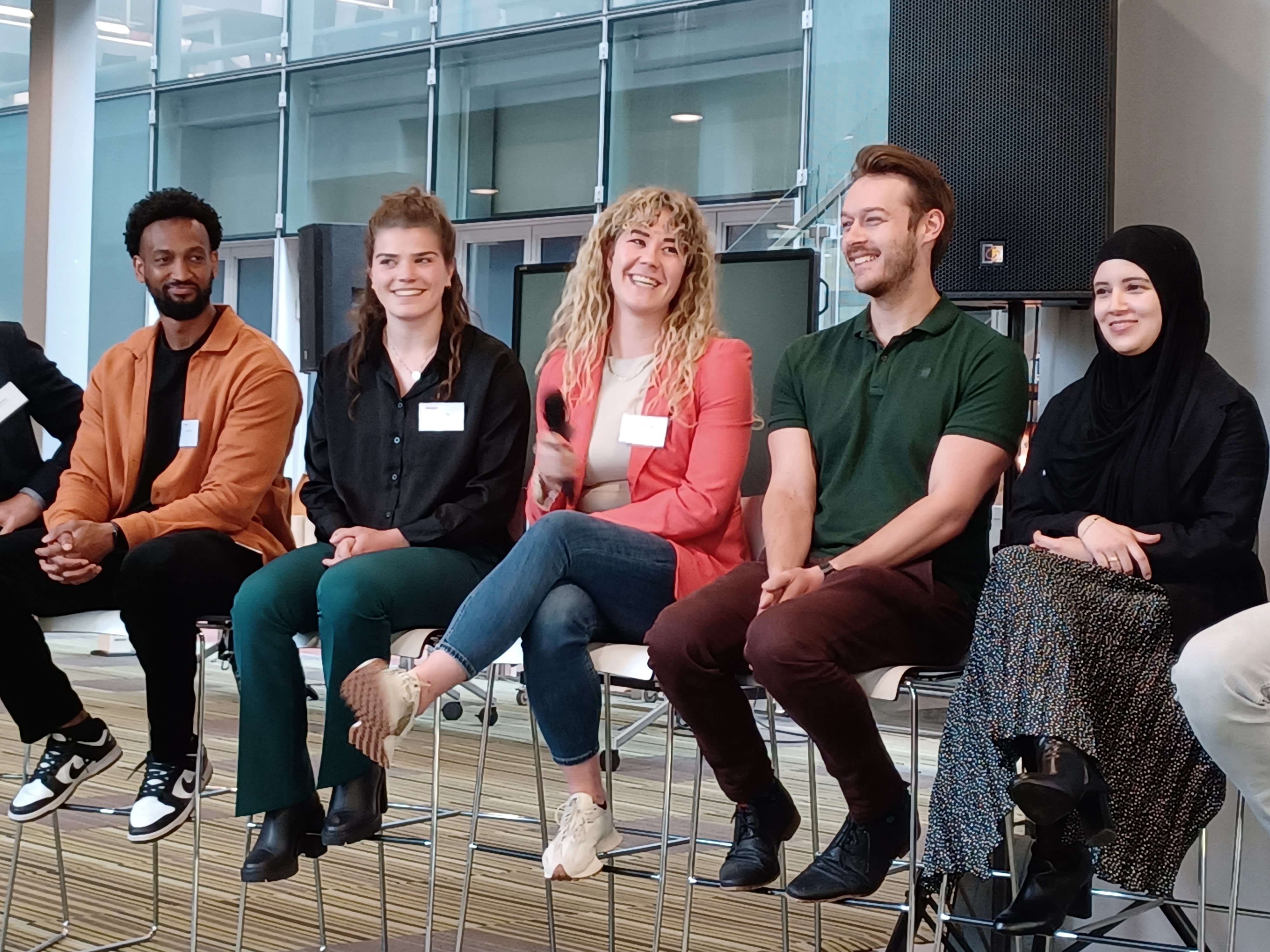 ‘Jongeren willen stabiliteit en ontwikkeling, niet werken als digital ...