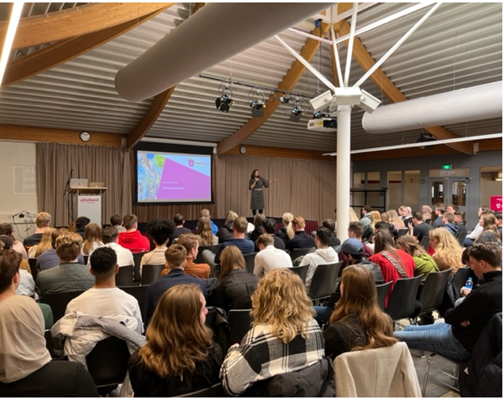 Succesvolle kennismaking Finance-studenten met de Accountancy-praktijk