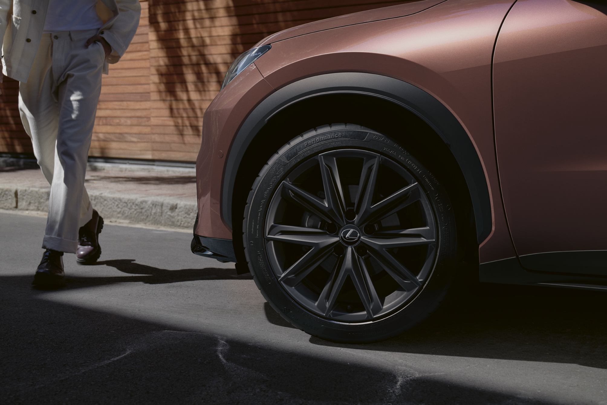 LEXUS OPENS ONLINE RESERVATIONS FOR THE ALL-NEW LBX