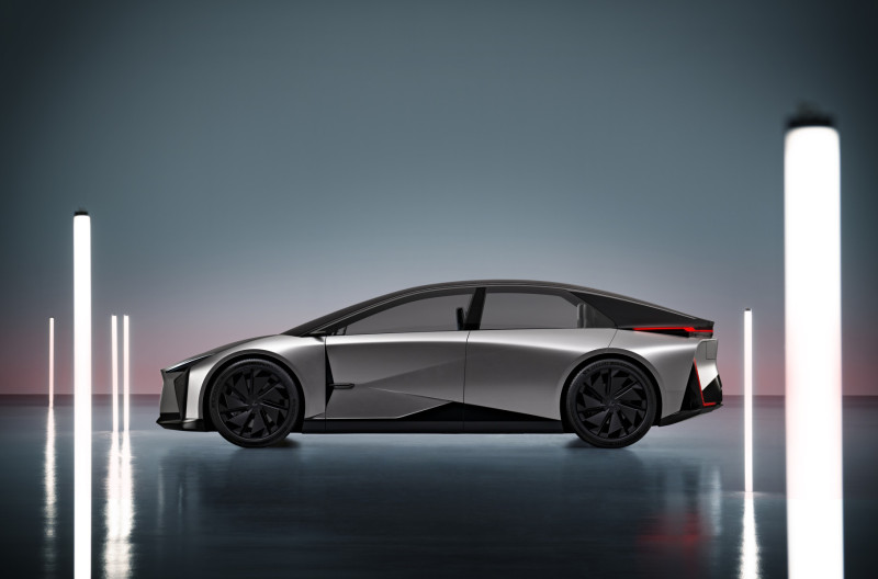 LEXUS EMBRACES INNOVATION AND ADVANCED TECHNOLOGIES TO BECOME AN ALL ...