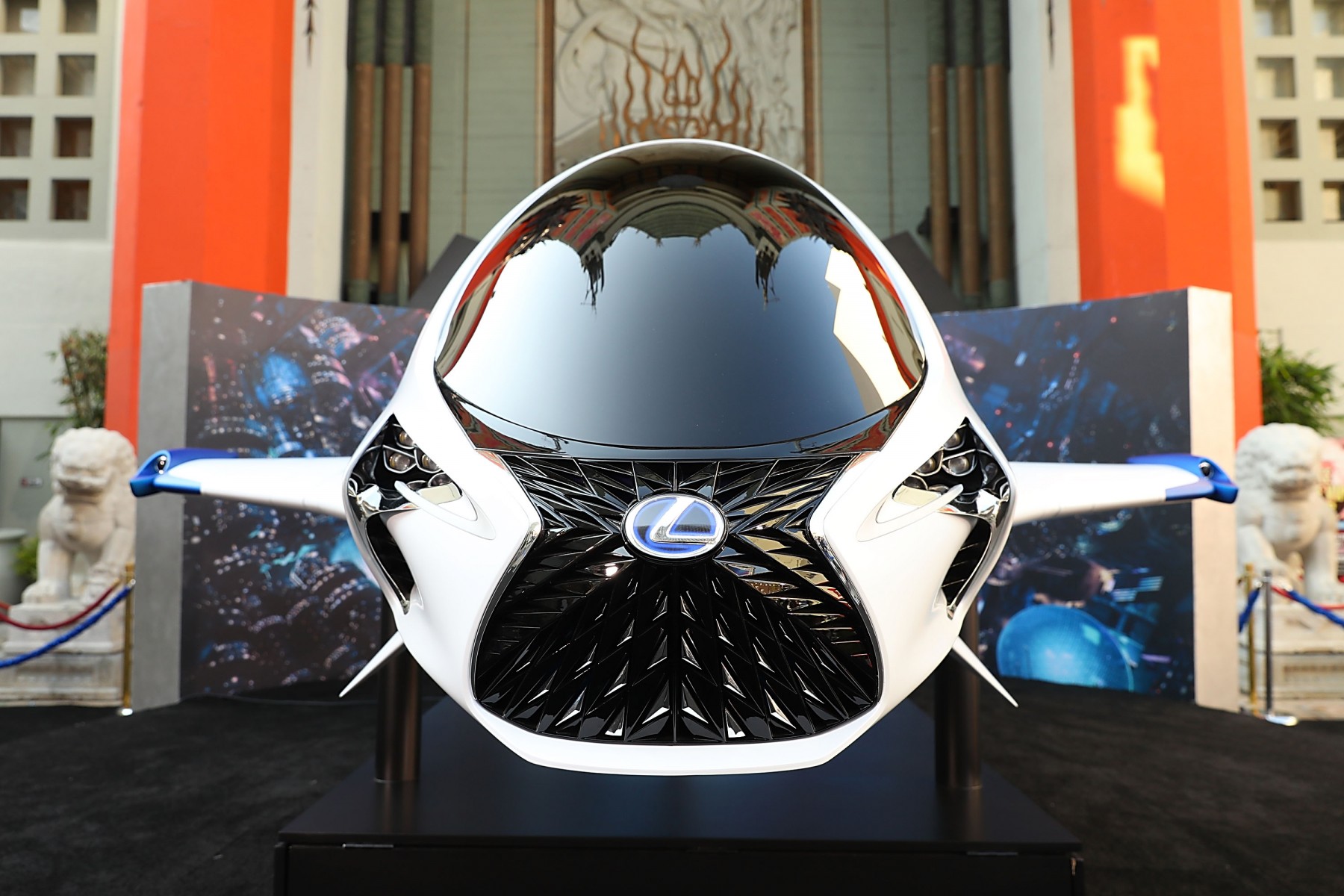 LEXUS AND SKYJET LAND AMONGST THE STARS ON THE RED CARPET AT THE ...
