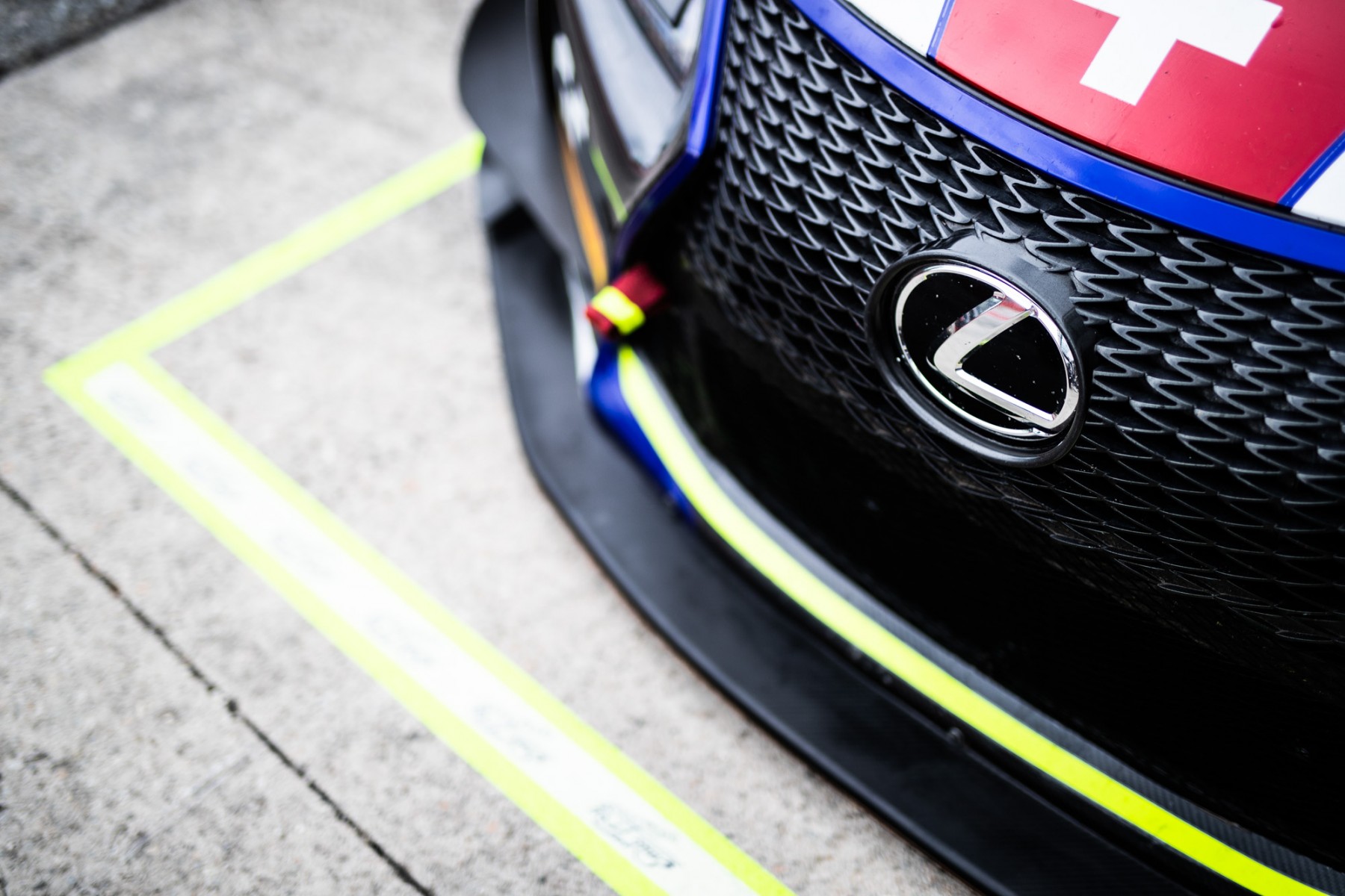 Emil Frey Lexus Racing RC F GT3 04