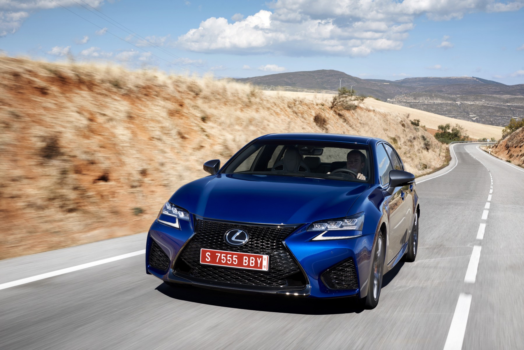 lexus-gs-f-blue-02.jpg