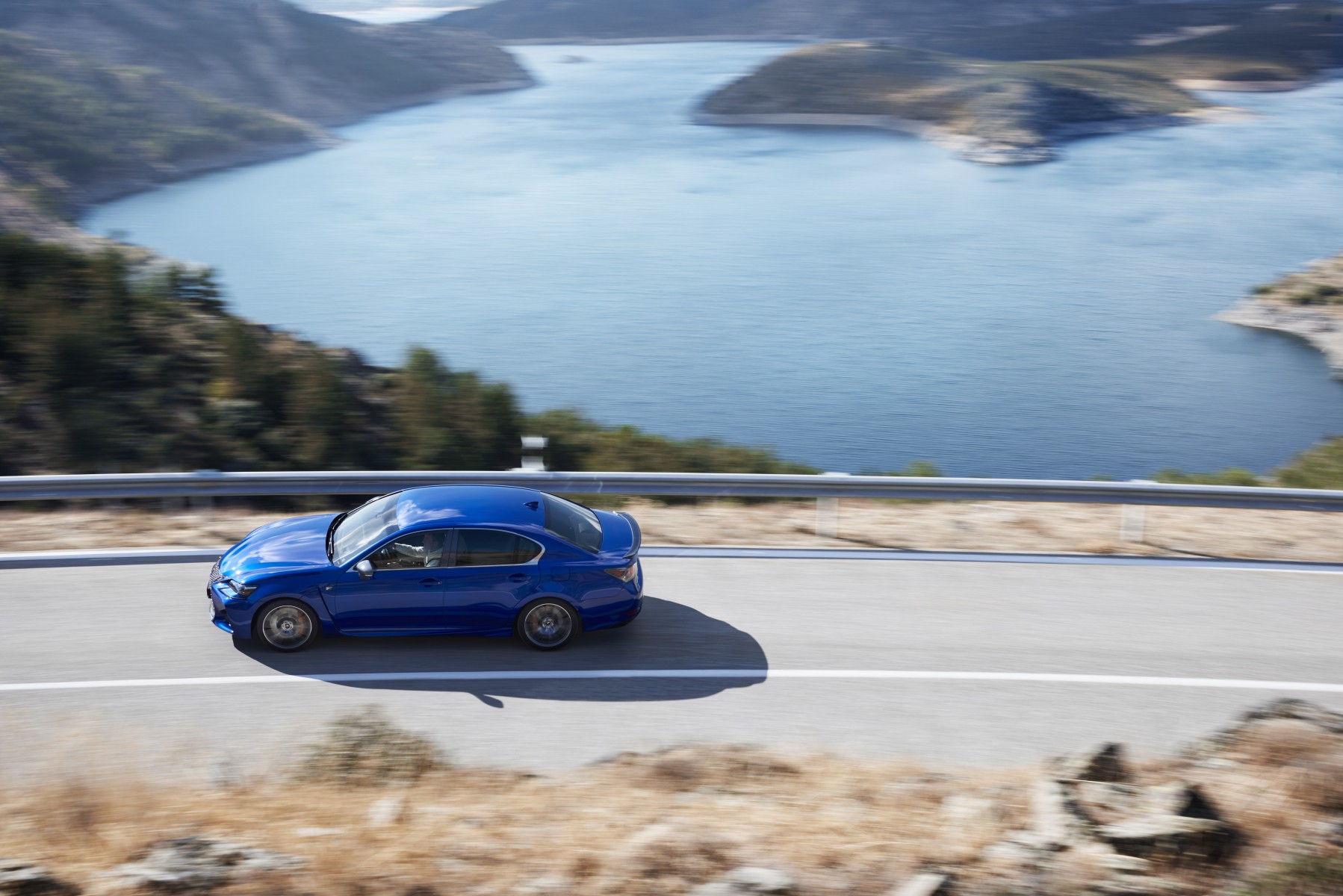 lexus-gs-f-blue-22.jpg