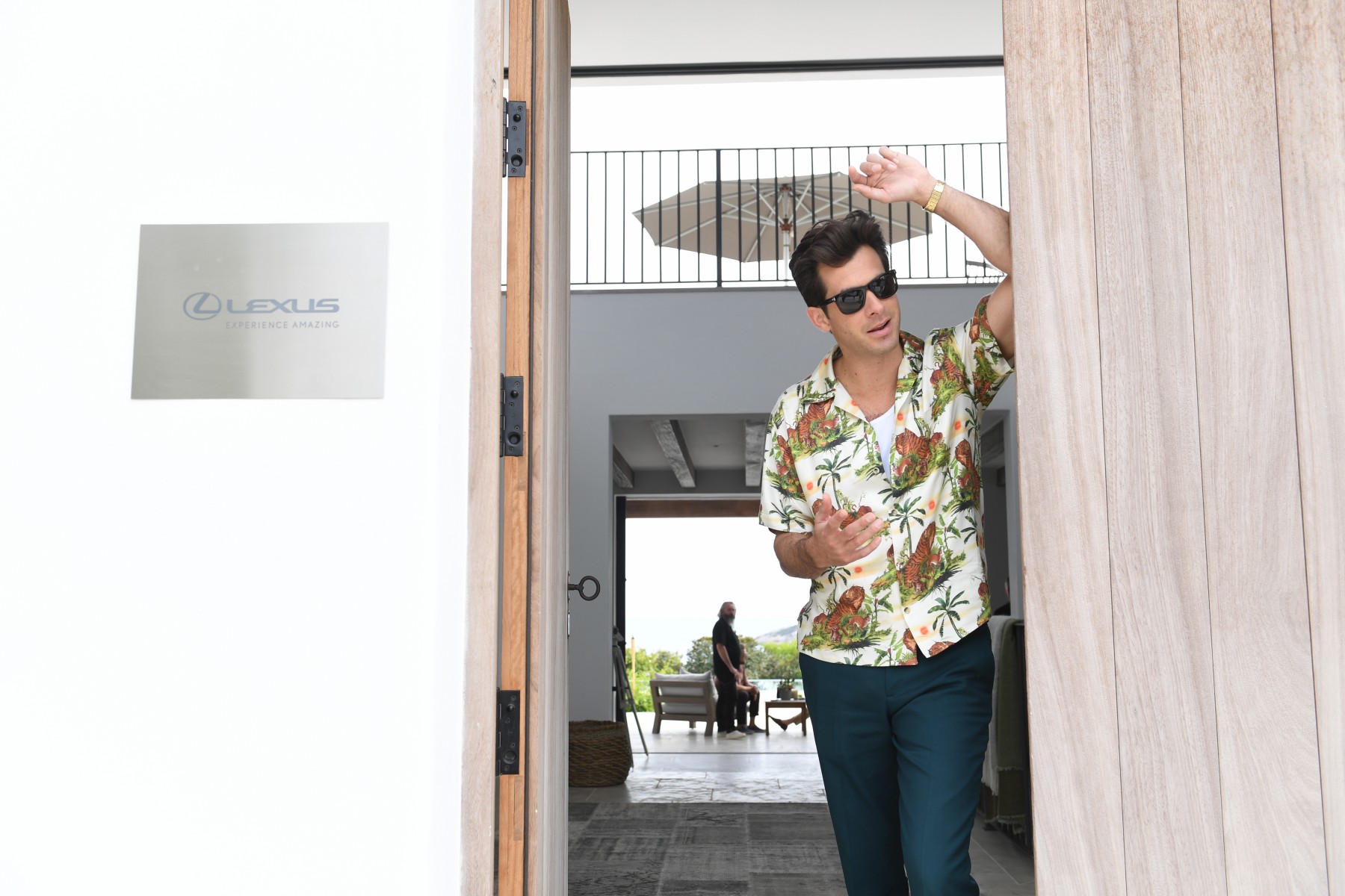 Lexus LC Make Your Mark - Mark Ronson