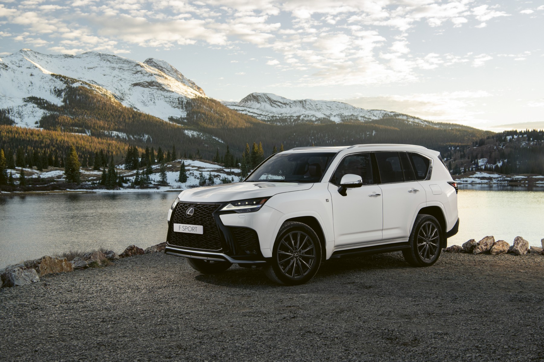 NEW F SPORT MODELS LEAD EXPANSION OF THE LEXUS LX FLAGSHIP SUV RANGE