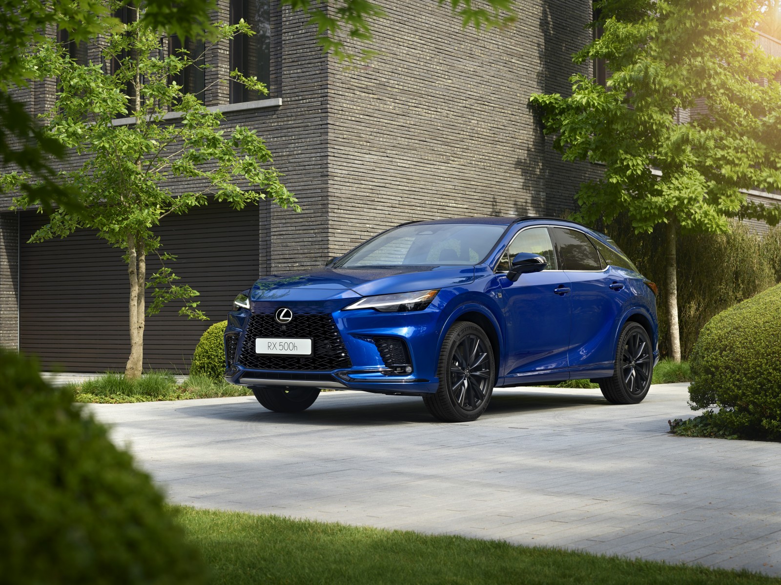 ANTEPRIMA MONDIALE DEL NUOVO LEXUS RX