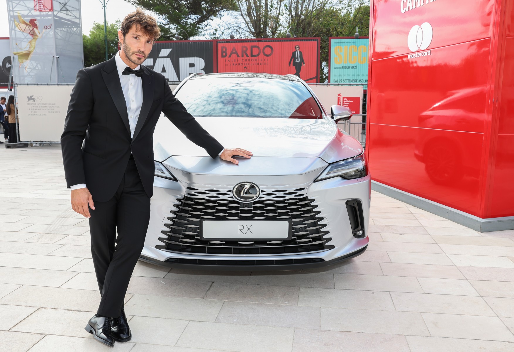 STEFANO DE MARTINO È IL NUOVO LEXUS AMBASSADOR