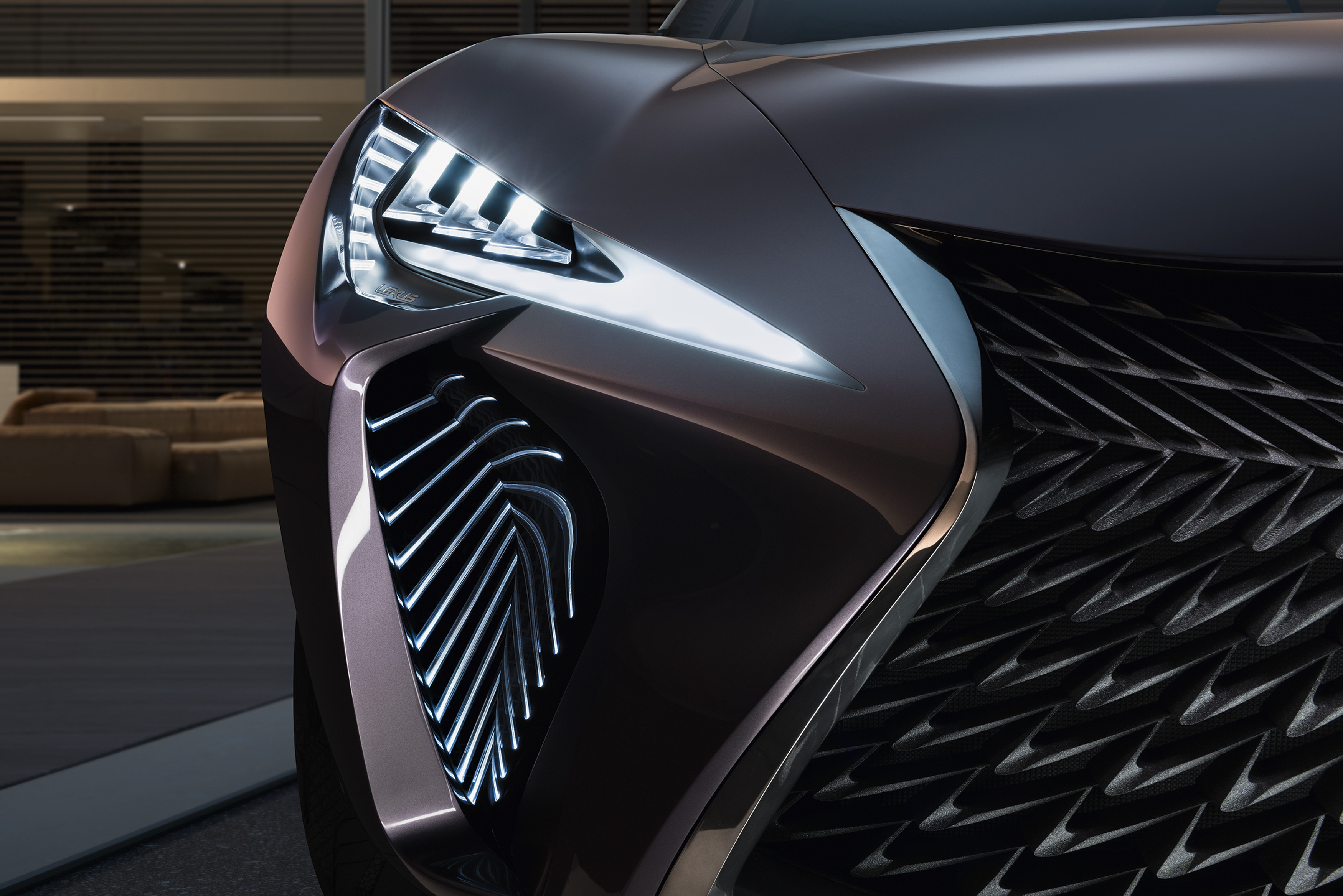 LEXUS UX CONCEPT INTRODUCES RADICAL IMMERSIVE 3-D DRIVING EXPERIENCE