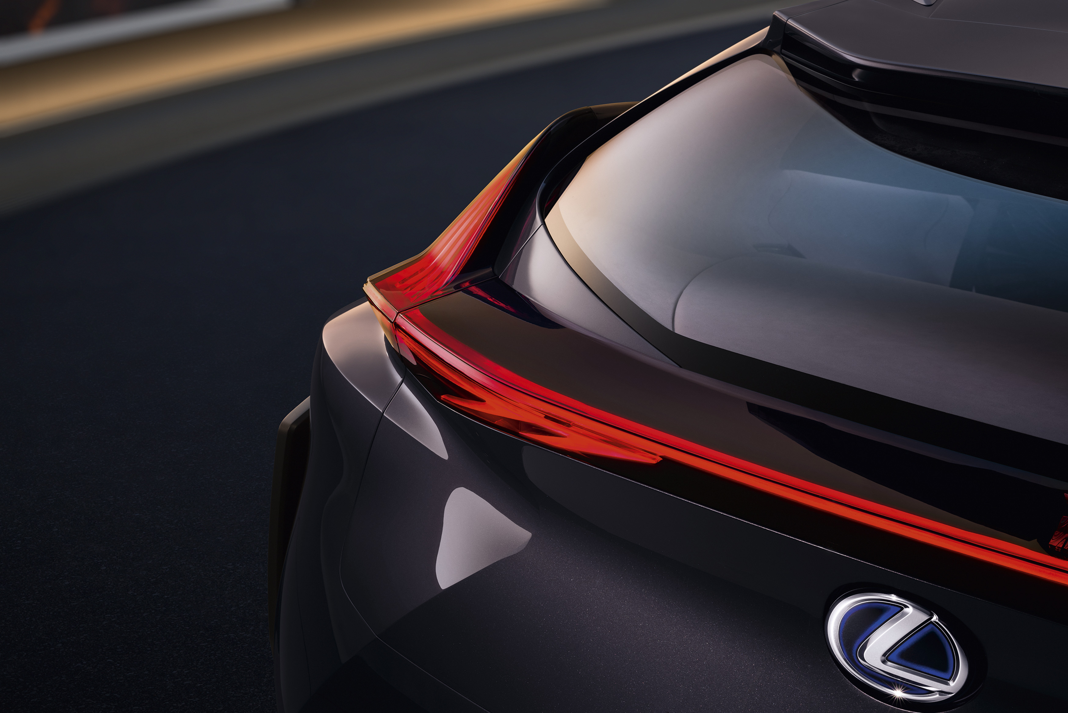 LEXUS UX CONCEPT INTRODUCES RADICAL IMMERSIVE 3-D DRIVING EXPERIENCE