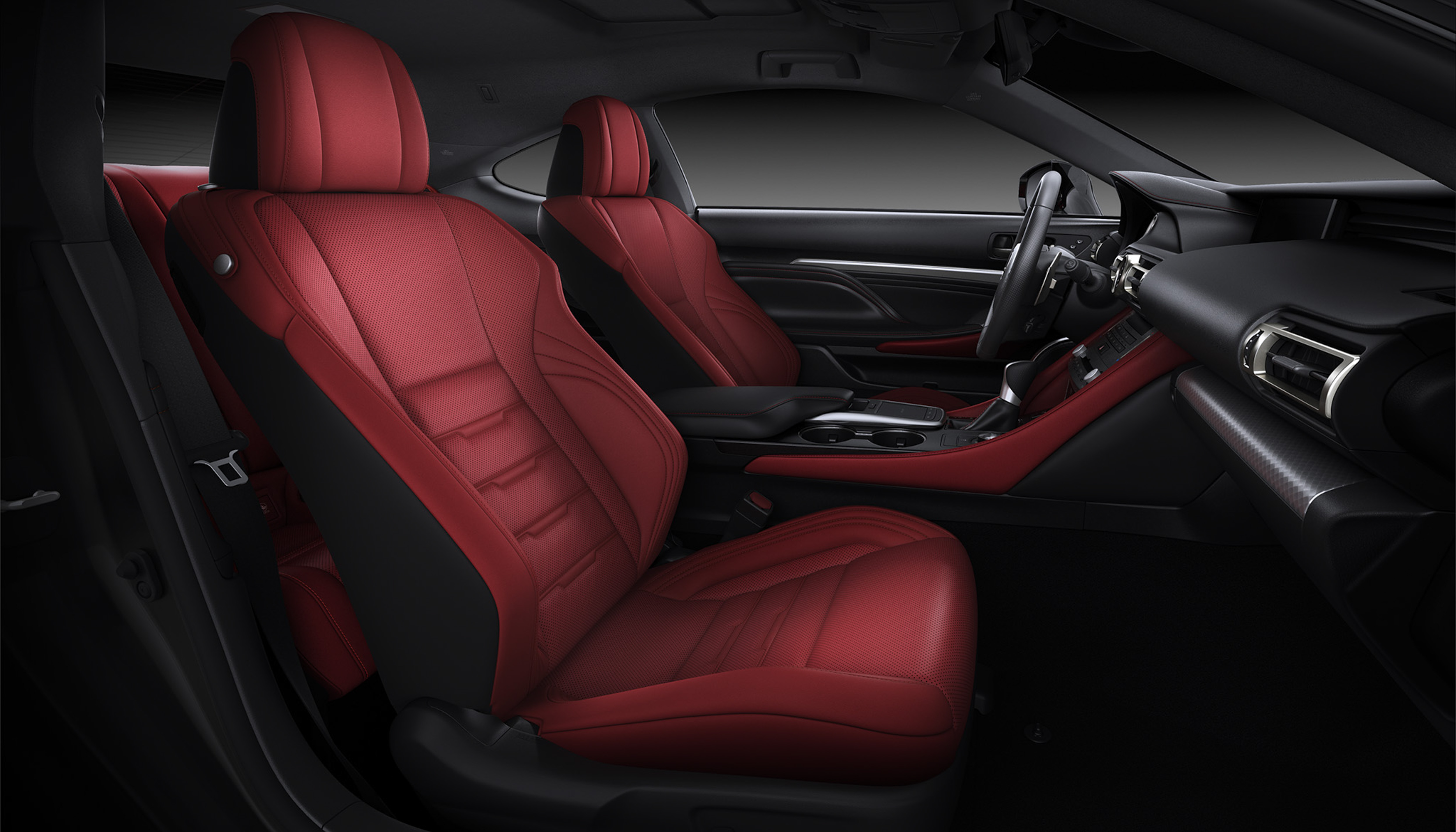 NUOVA LEXUS RC HYBRID