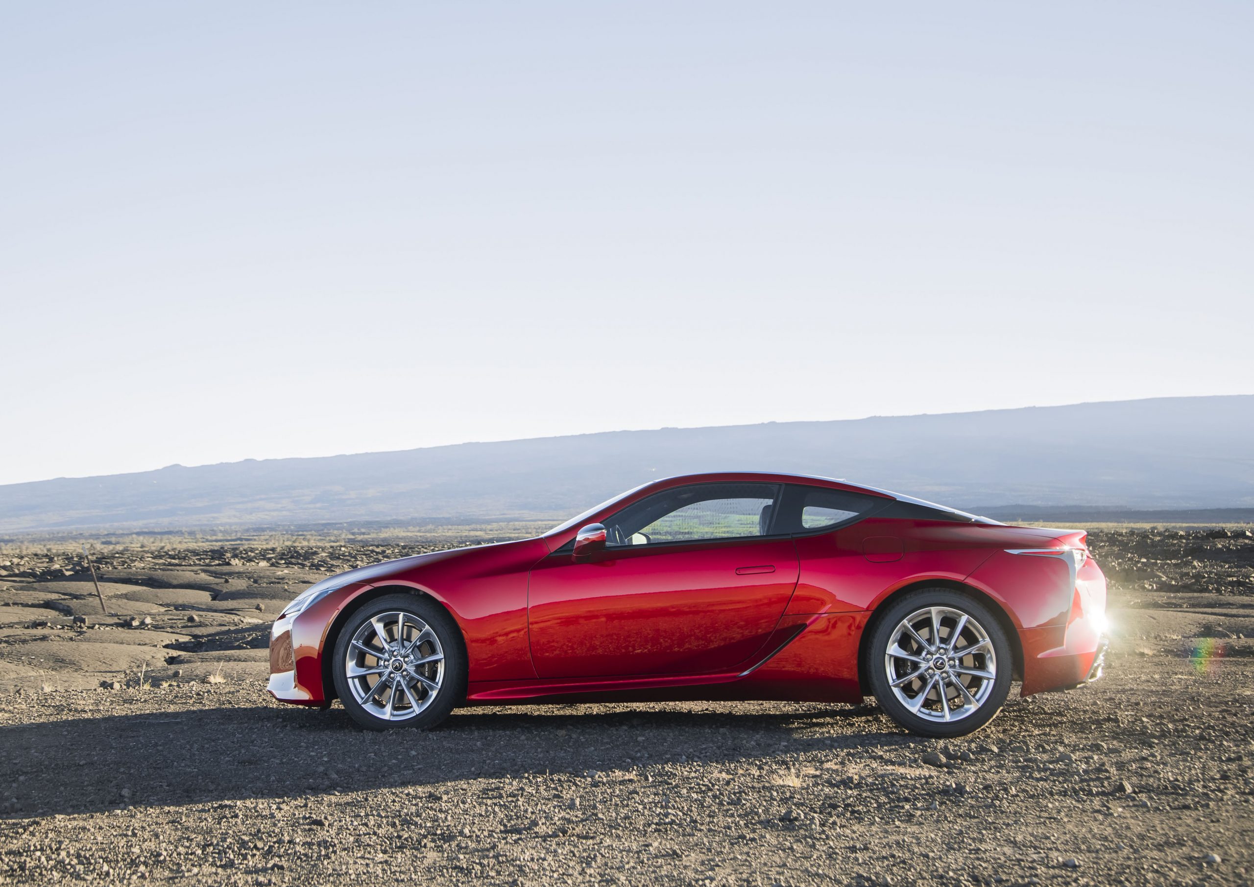 10 AMAZING FACTS ABOUT THE UPDATED LEXUS LC COUPE
