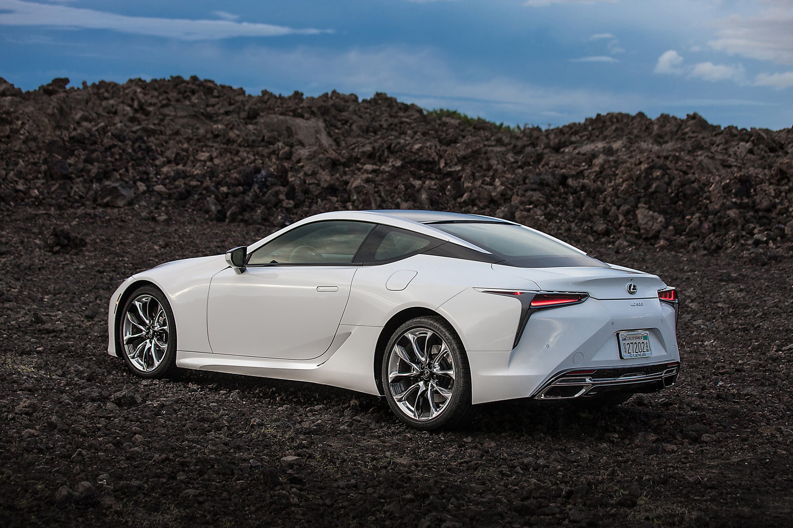 LEXUS REVEALS THE 2021 LC COUPE: AN EVOLUTION OF LUXURY MOTORING