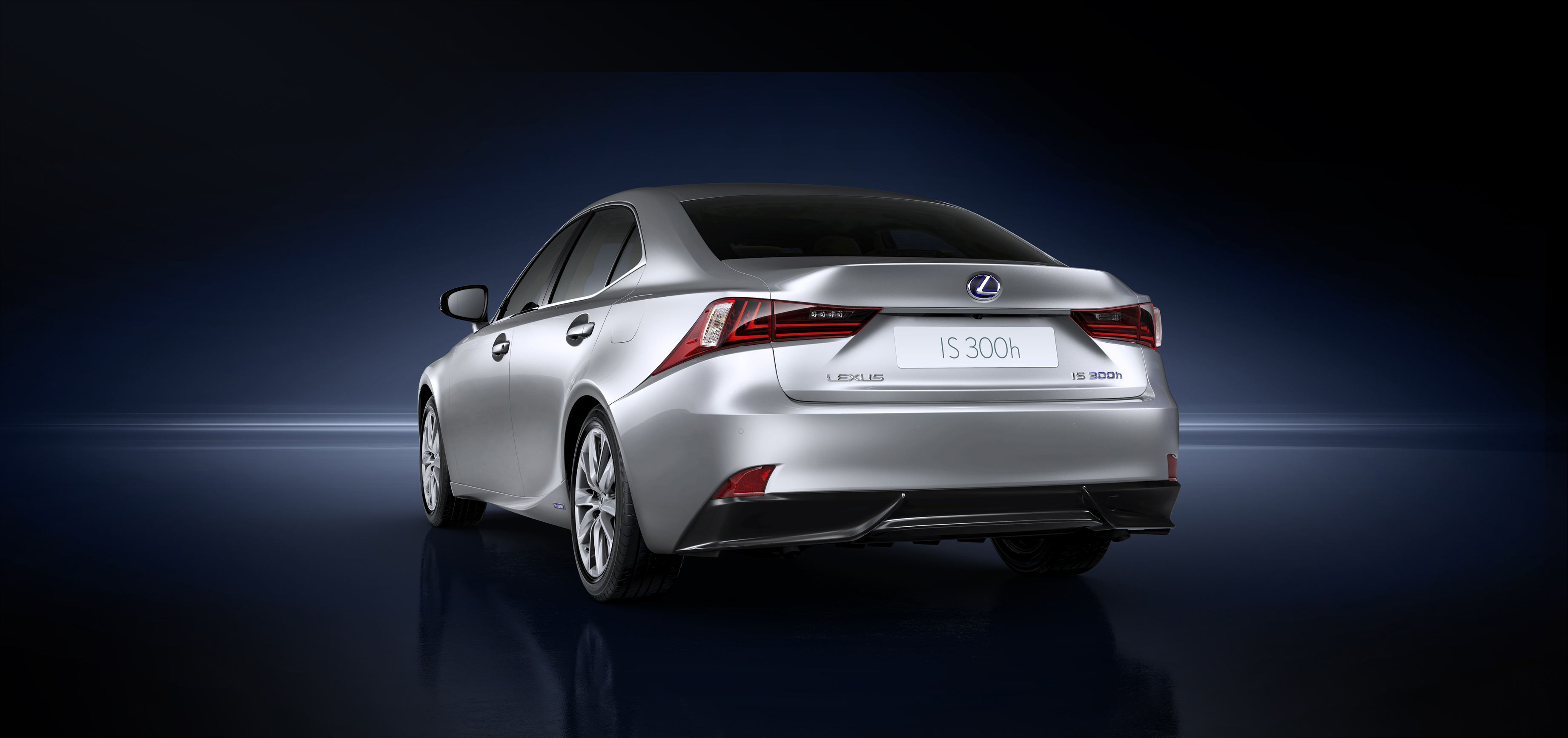Class-leading efficiency for the all-new lexus is 300h