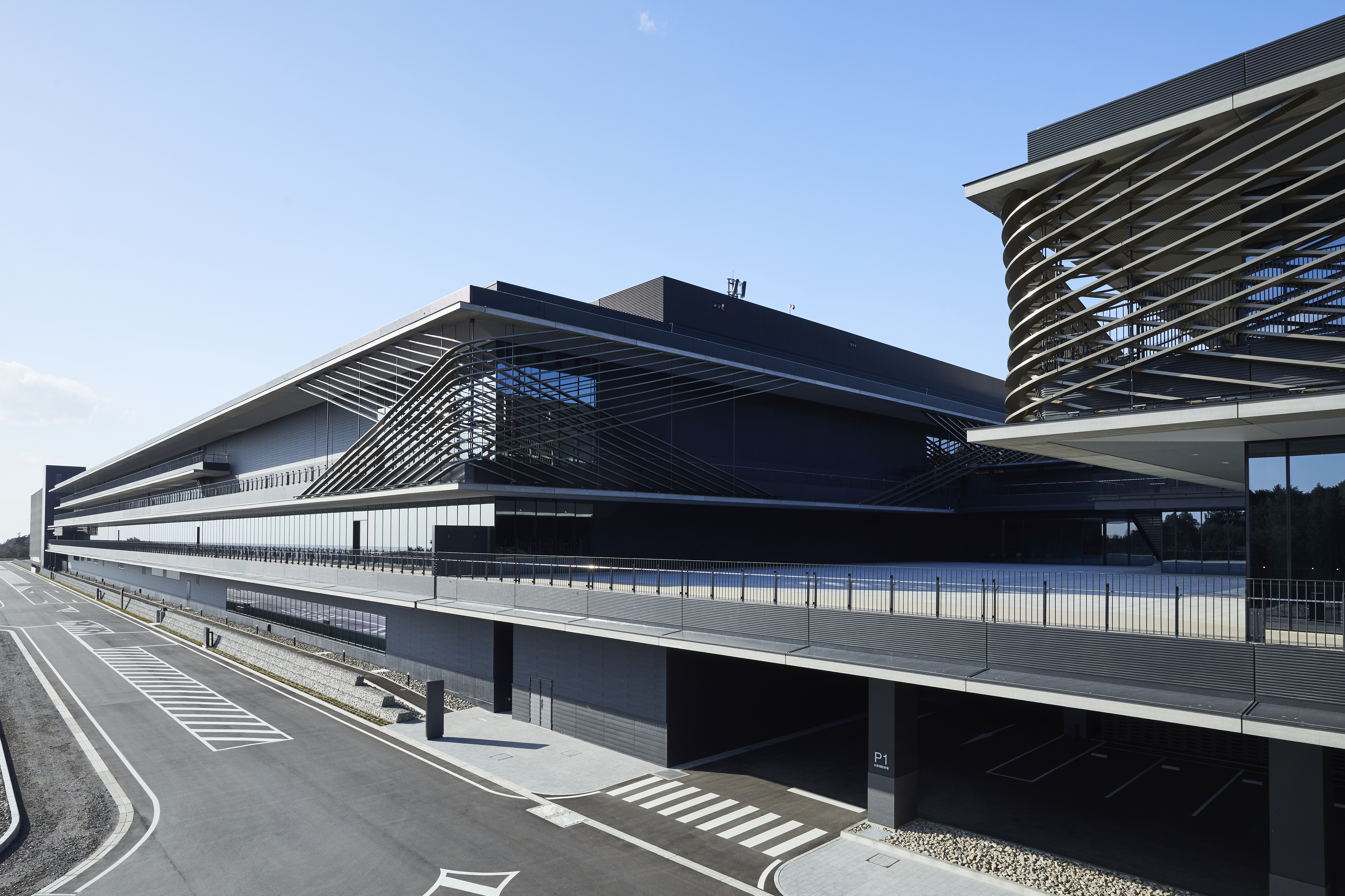 SHIMOYAMA, THE NEW HOME OF LEXUS