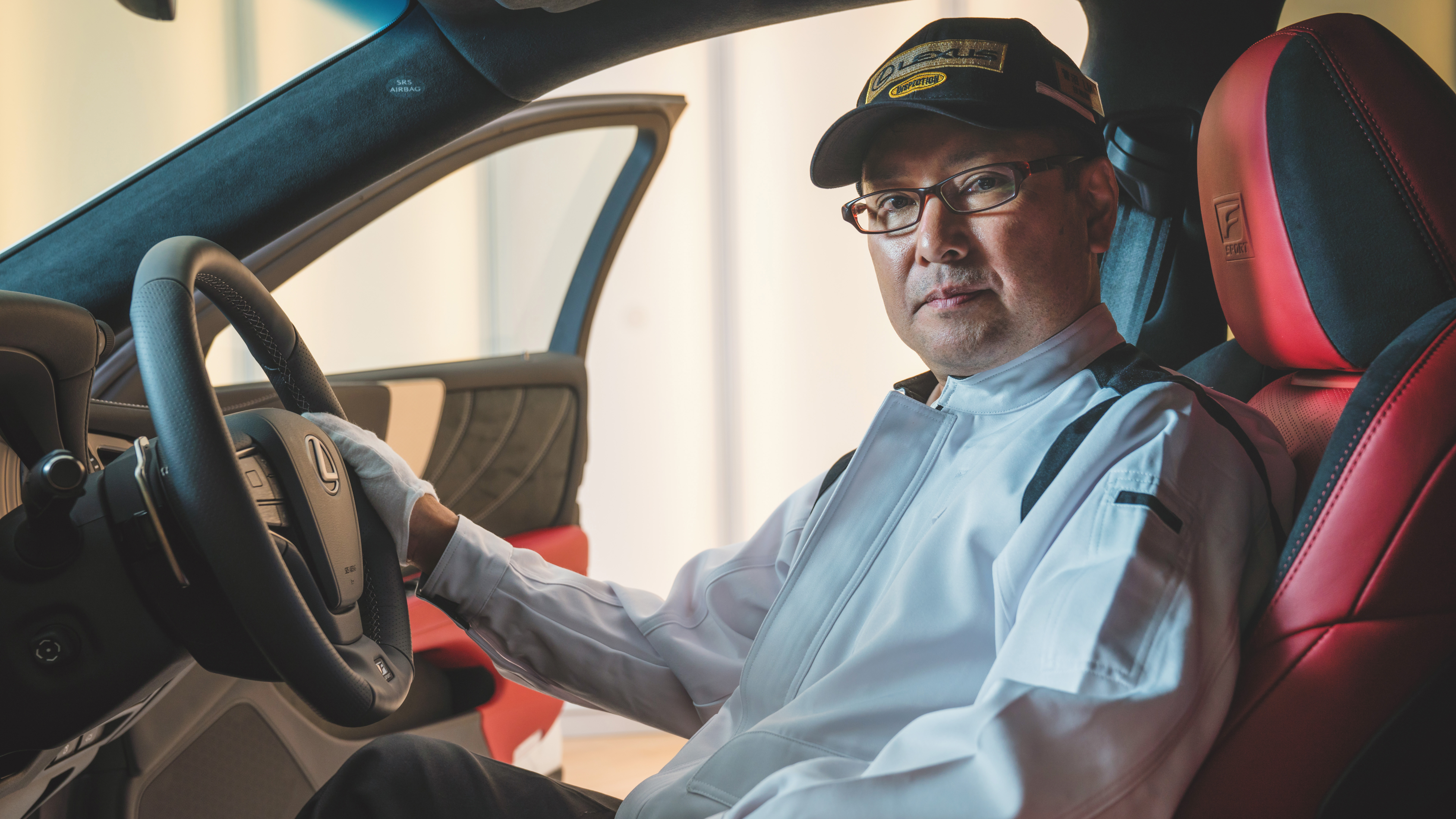 Documentary : Takumi - A 60,000-Hour Story on the Survival of Human Craft