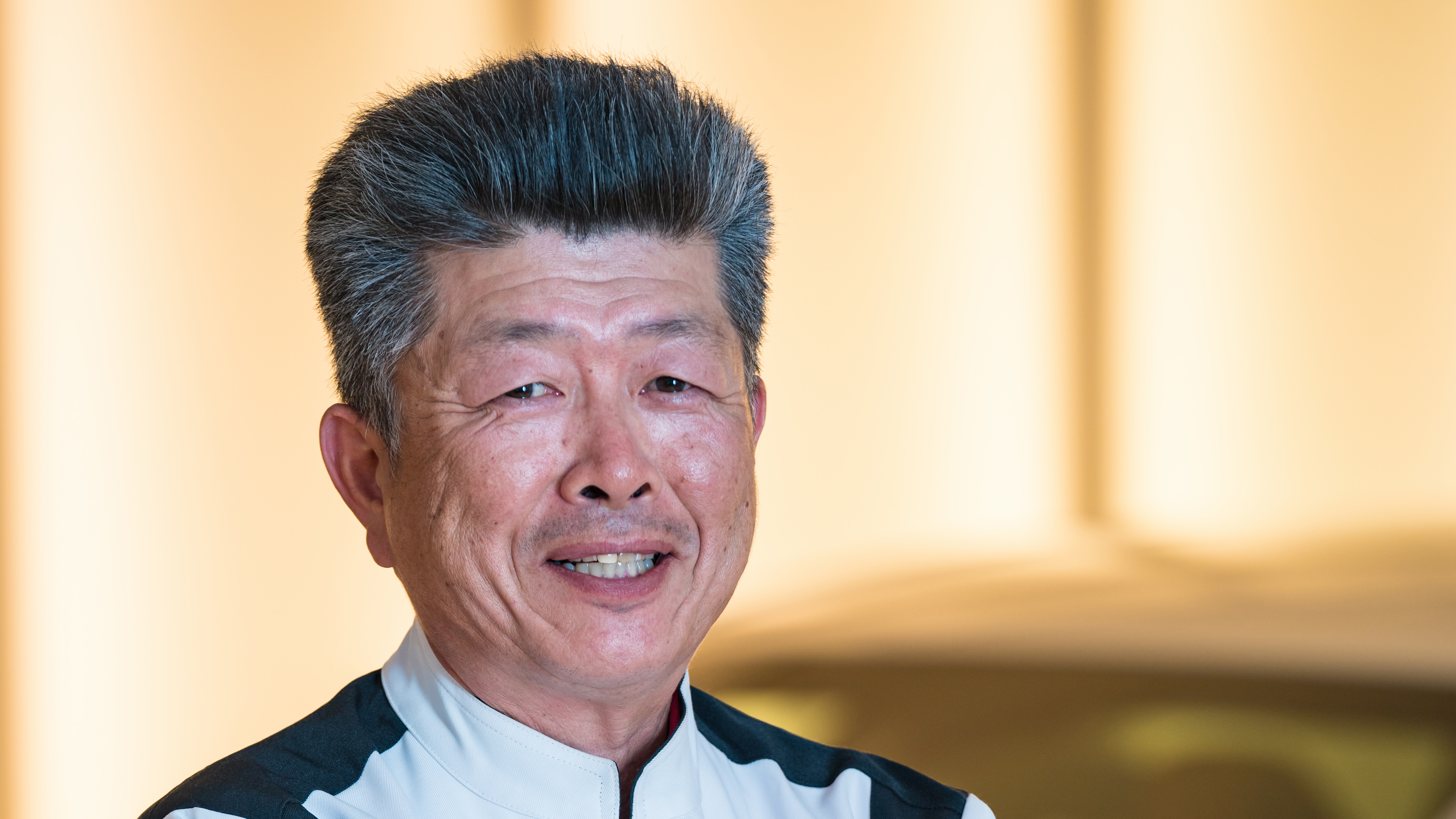 Documentary : Takumi - A 60,000-Hour Story on the Survival of Human Craft