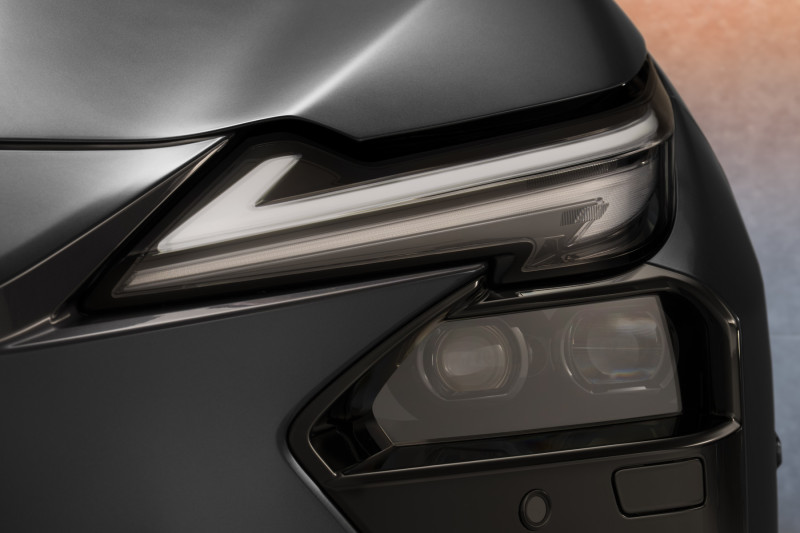 LA NOUVELLE LEXUS ES PORTE LE STYLE, LE LUXE ET LE RAFFINEMENT D'UNE ...
