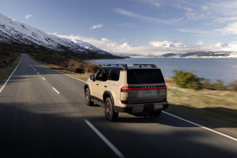 THE LEXUS GX: REDEFINING THE AUTHENTIC OFF-ROADER WITH LUXURY