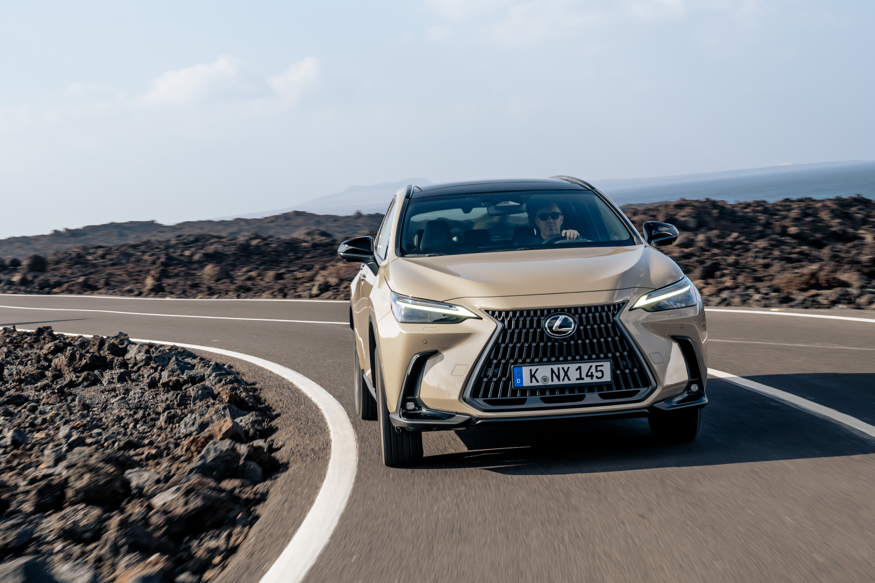 THE NEW NX OVERTRAIL: THE FEEL-GOOD LEXUS FOR MODERN LIFESTYLES