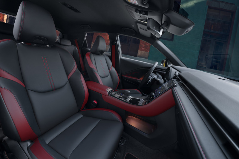 LEXUS LBX OFFERS MORE CHOICE AND STYLE WITH NEW VIBRANT EDITION