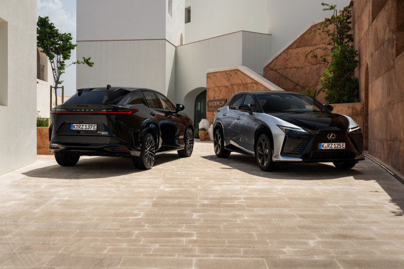 NUOVO LEXUS RZ: PIÙ POTENZA, EFFICIENZA E PIACERE DI GUIDA