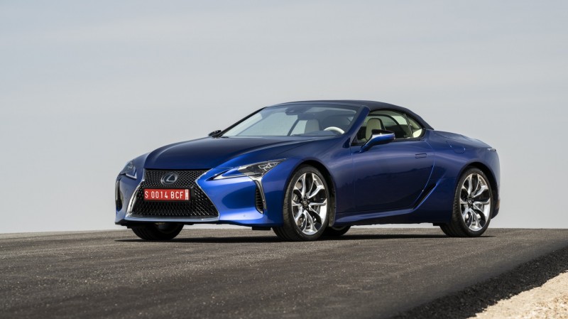 NUOVE LEXUS LC 500 CONVERTIBLE E LEXUS LC COUPE' 2021