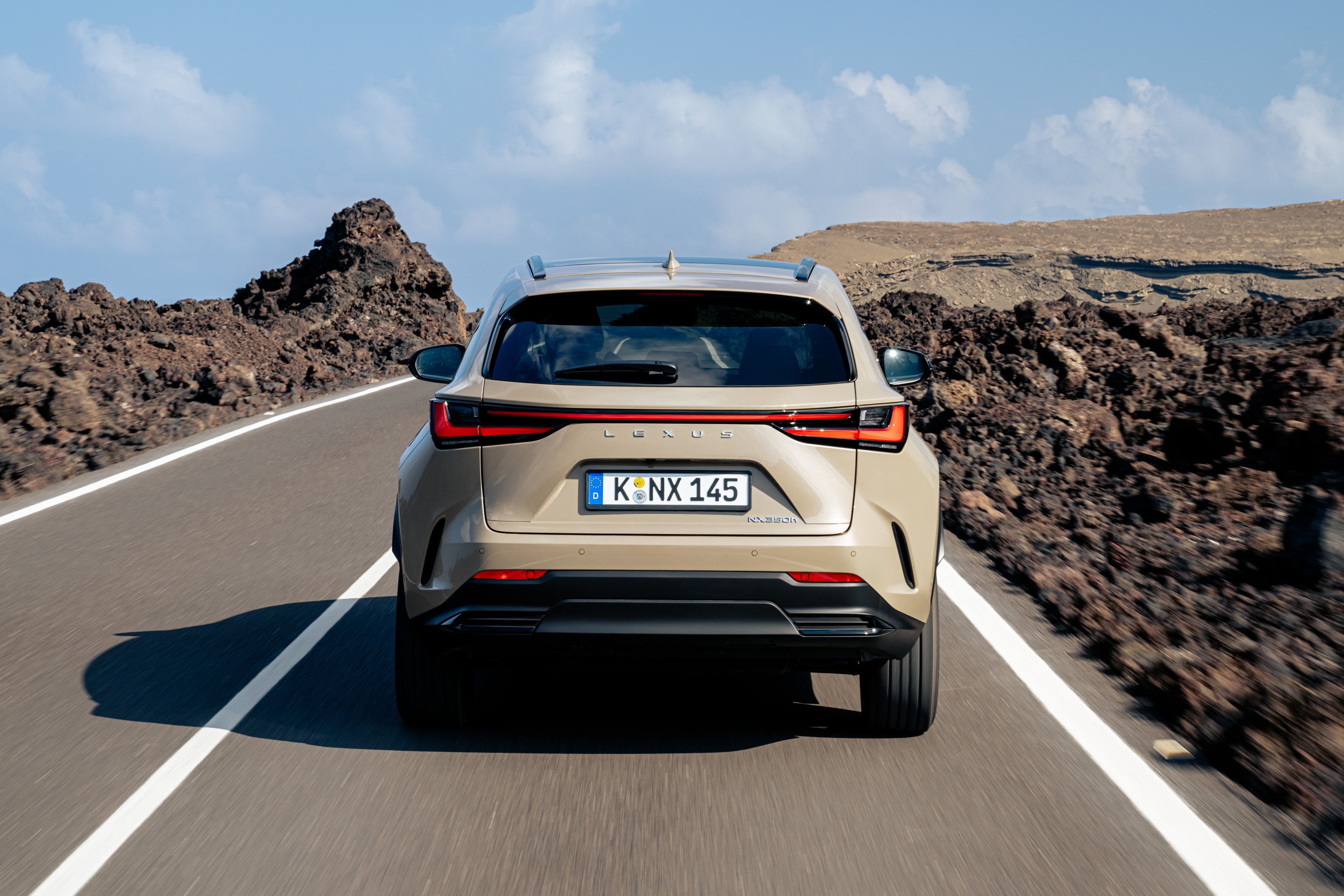 THE NEW NX OVERTRAIL: THE FEEL-GOOD LEXUS FOR MODERN LIFESTYLES