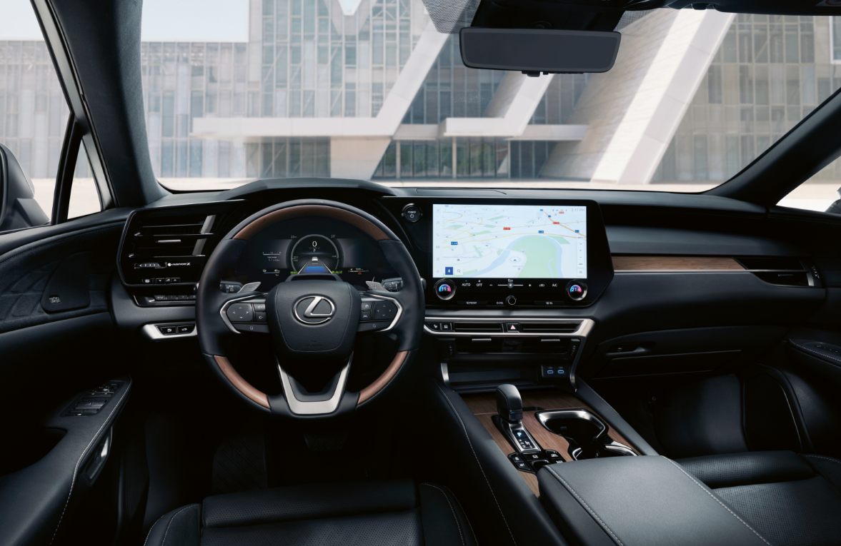 LEXUS RX (2025) : ENCORE MIEUX EQUIPÉ POUR TOUJOURS PLUS DE CONFORT ET ...