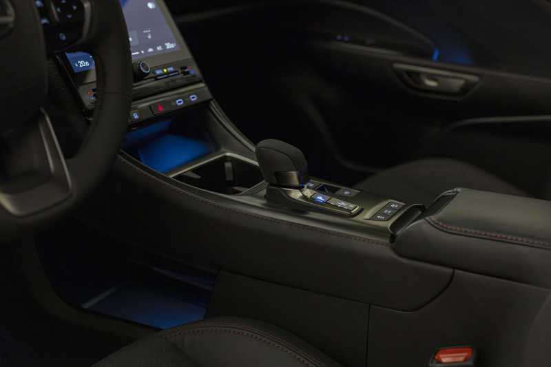 LEXUS LBX CARTELLA STAMPA