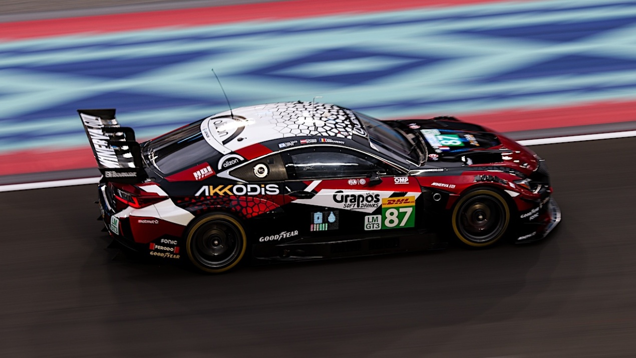 LE LEXUS RC F GT3 DE L’EQUIPE AKKODIS ASP AU PIED DU PODIUM DES 1 812 ...