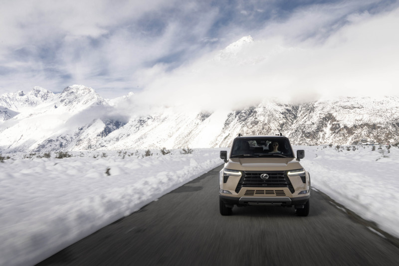 THE LEXUS GX: REDEFINING THE AUTHENTIC OFF-ROADER WITH LUXURY