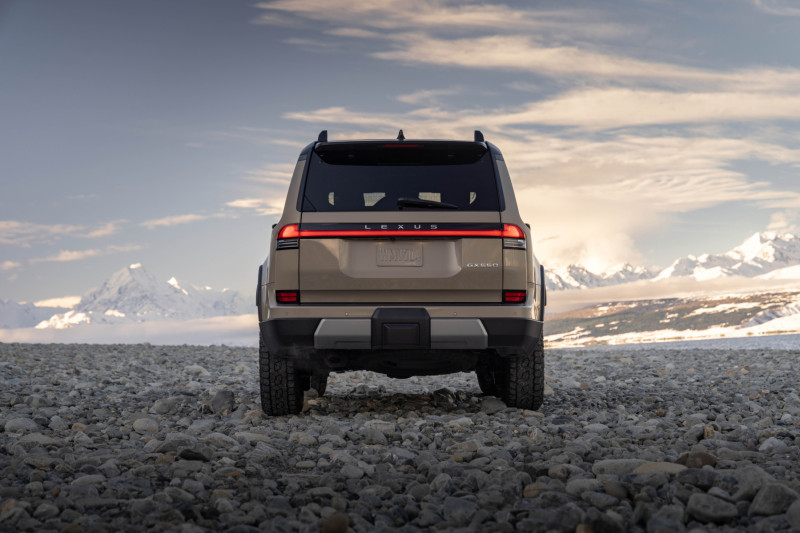 THE LEXUS GX: REDEFINING THE AUTHENTIC OFF-ROADER WITH LUXURY