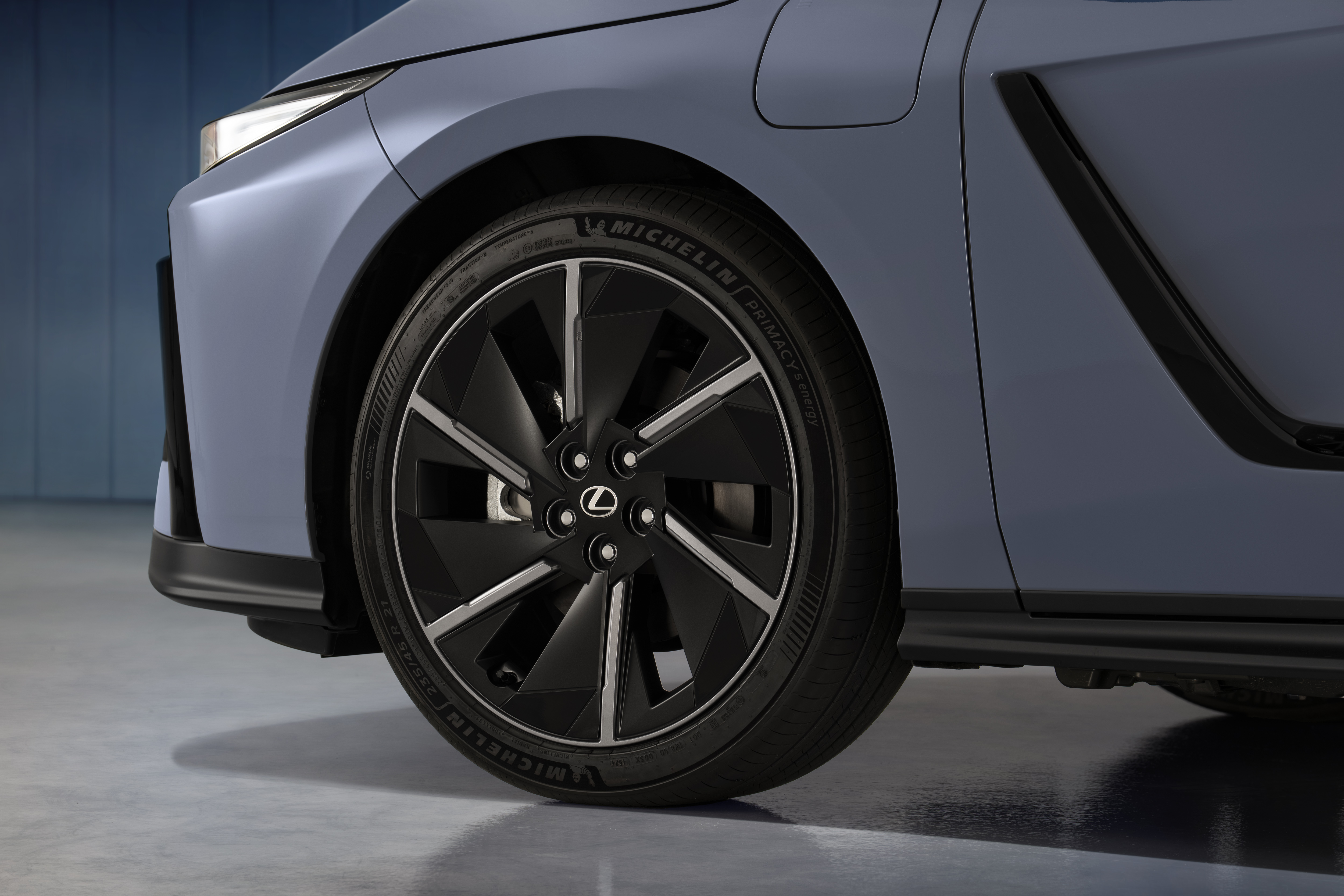 ALL-NEW LEXUS ES TAKES SEDAN STYLING, LUXURY AND REFINEMENT TO A HIGHER ...