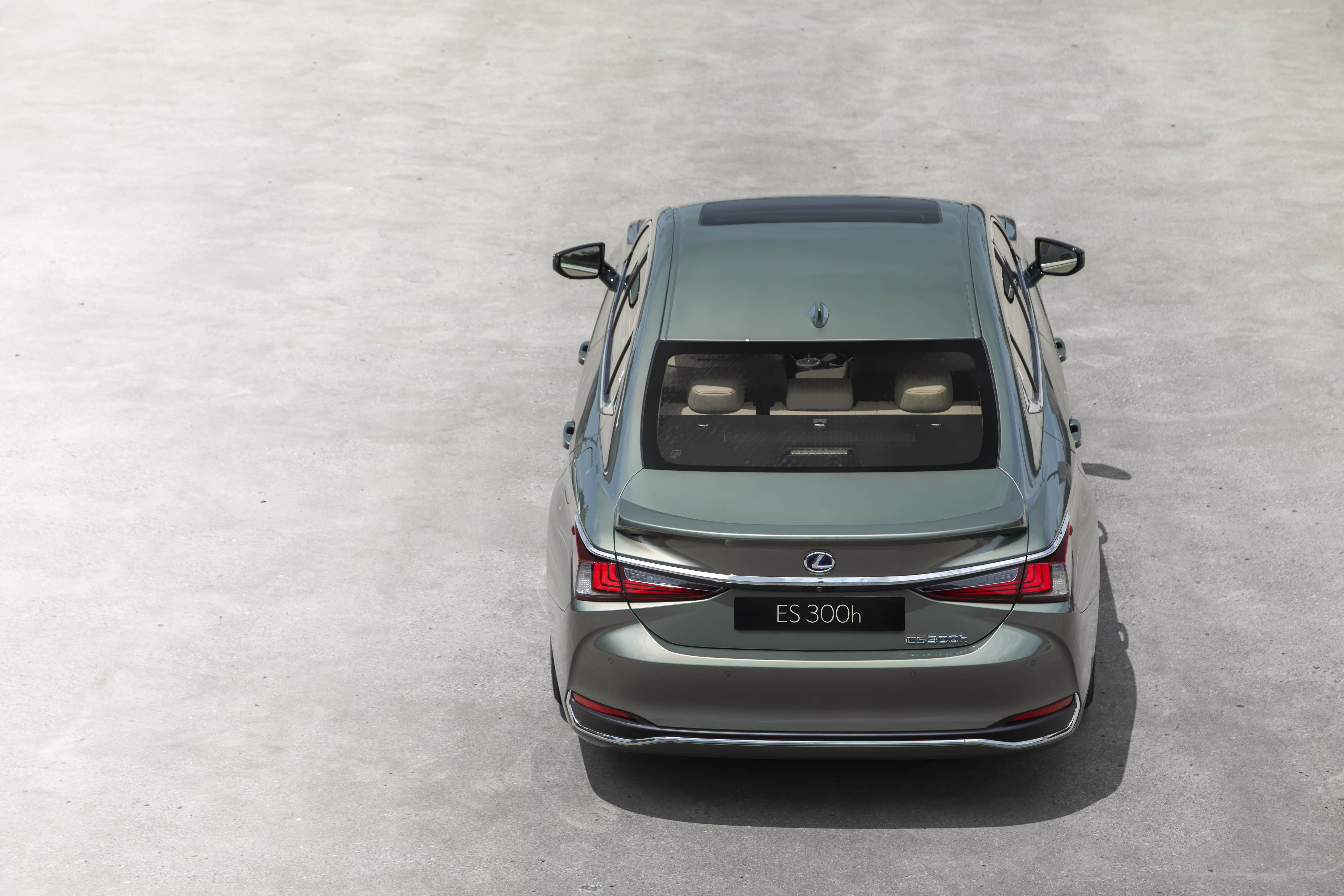 THE ALL-NEW LEXUS ES: A HIGHER LEVEL OF PERFORMANCE AND SOPHISTICATION