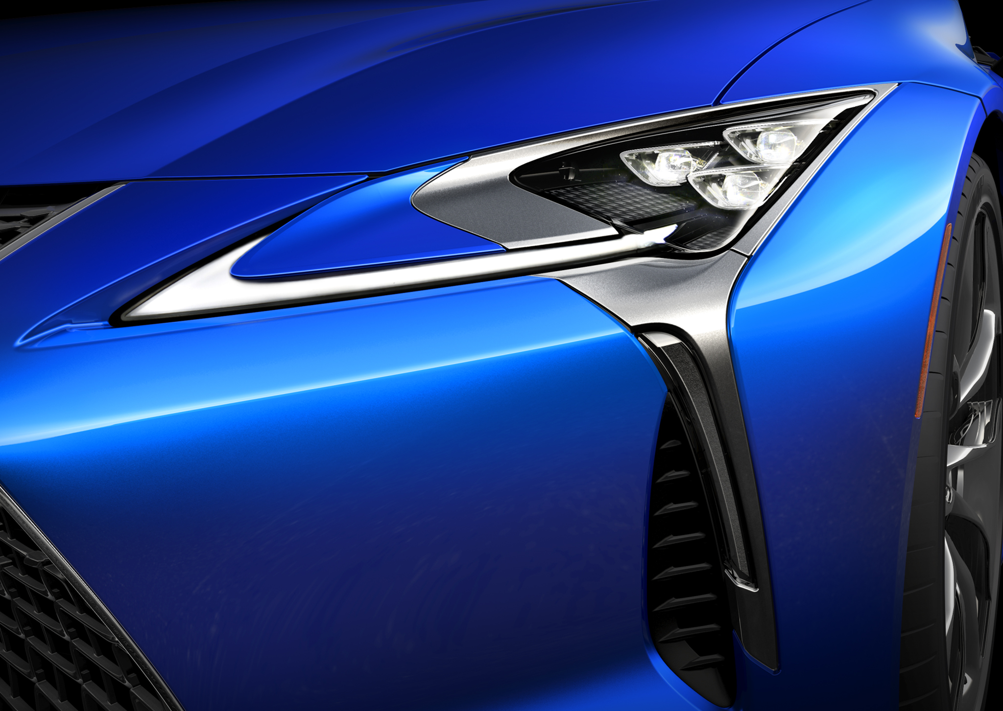 LEXUS’S PURSUIT OF PAINT PERFECTION