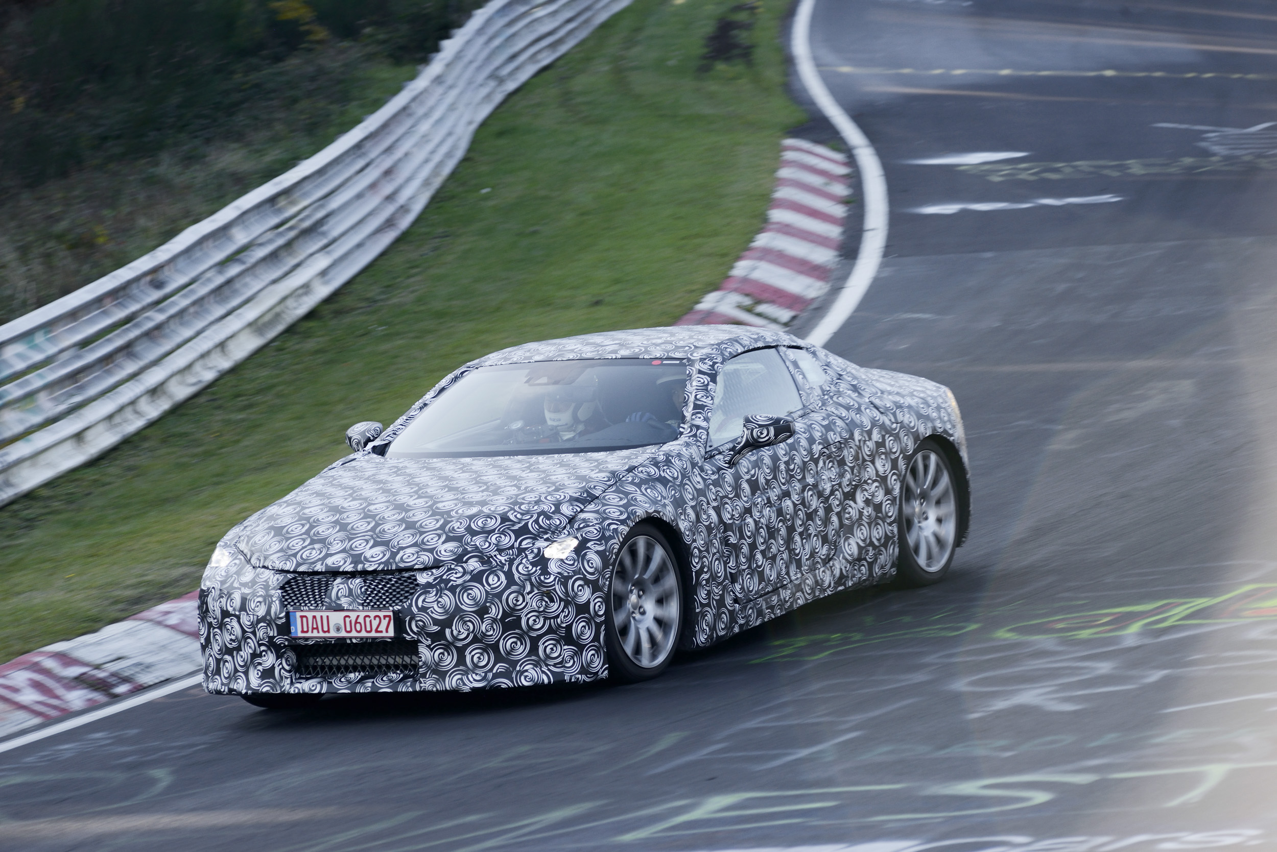 FROM LFA SUPERCAR TO NEW LC COUPE: A LEXUS BLOODLINE OF DYNAMIC BRILLIANCE
