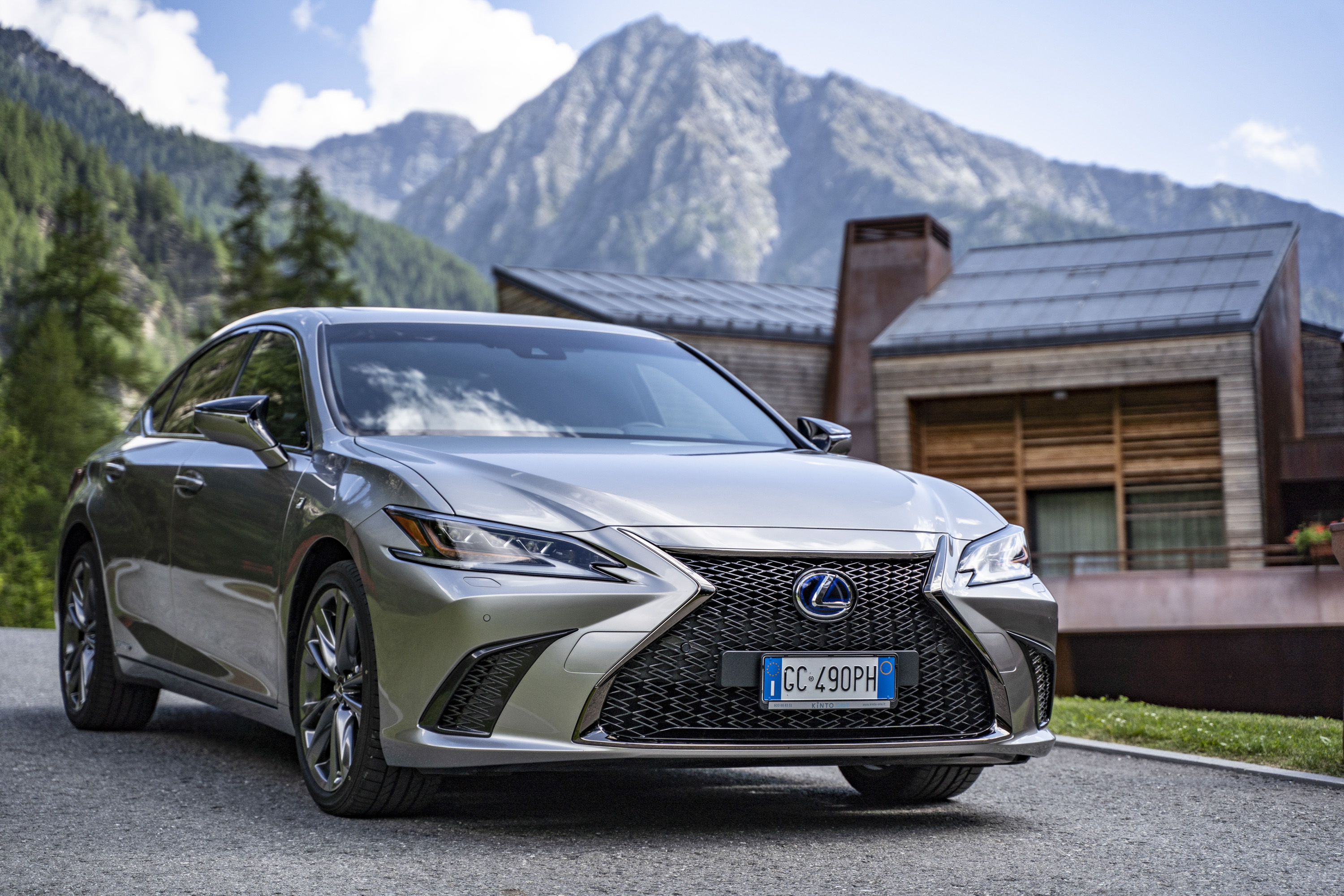 DALL’INCONTRO DI LEXUS CON CAMP ZERO NASCE “CASA LEXUS”