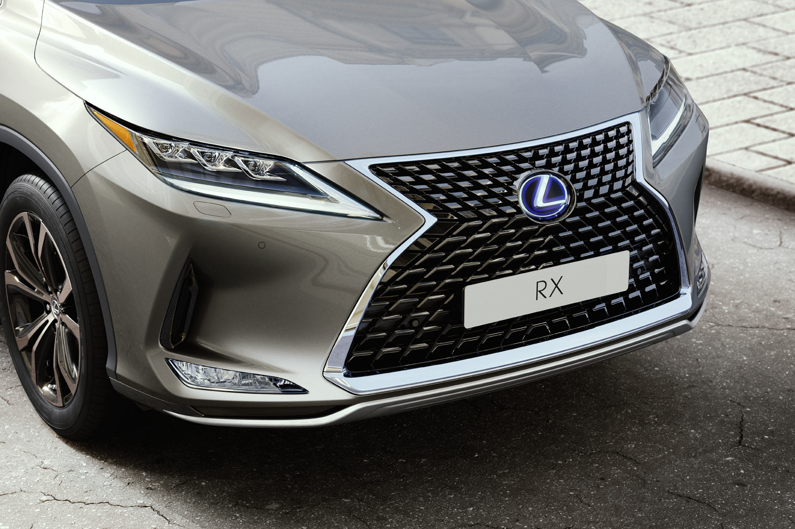 LEXUS PRESENTS THE NEW RX SPORT EDITION