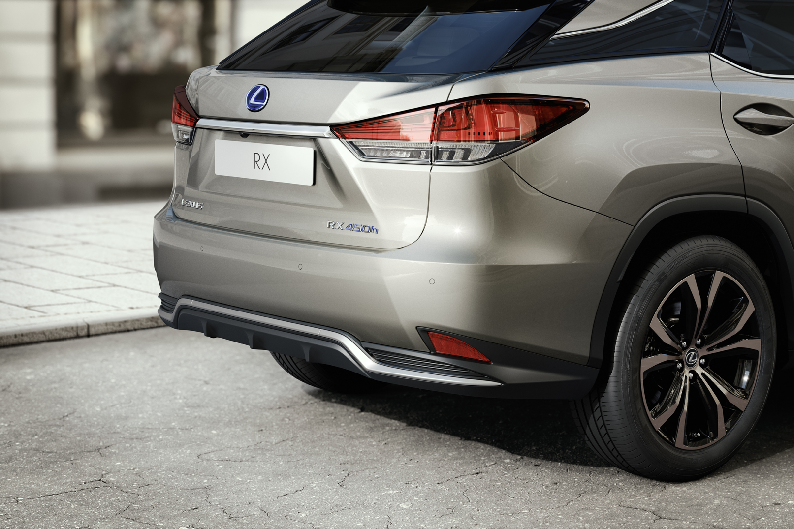 LEXUS PRESENTS THE NEW RX SPORT EDITION