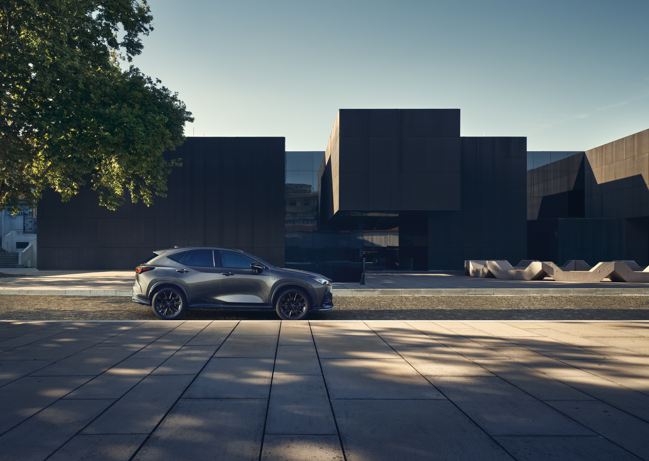 LEXUS NX ELEVATED BY NEW ON-BOARD LUXURY FEATURES AND LATEST TECHNOLOGY