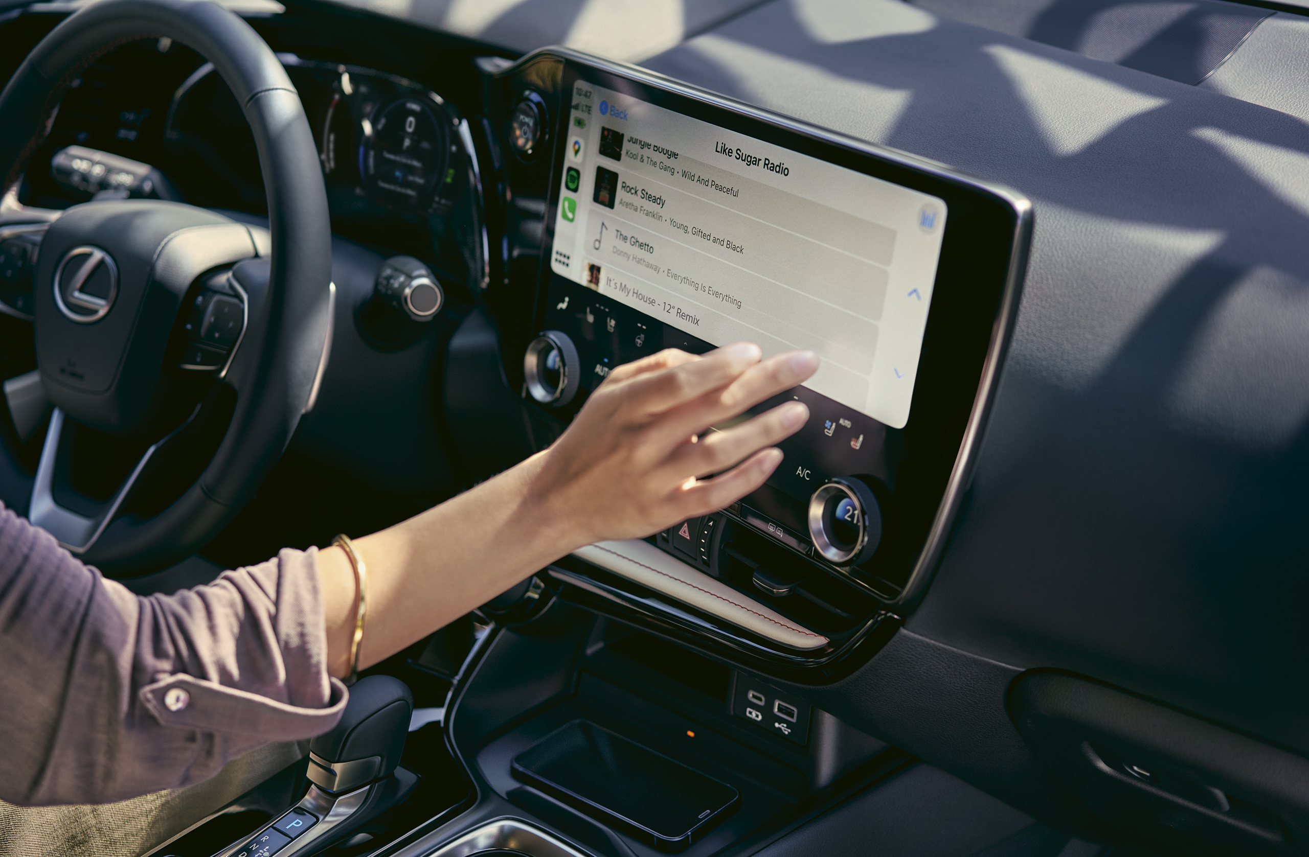 Prenez les rênes du nouveau Lexus NX grâce au cockpit Tazuna