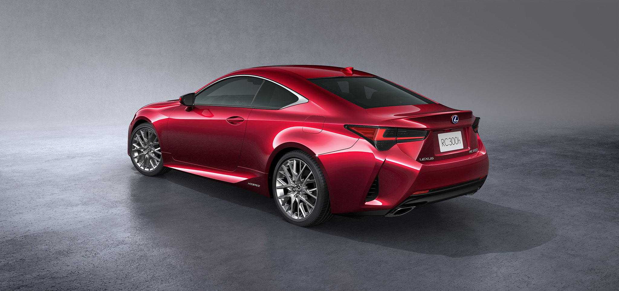 LEXUS REINVENTA RC HYBRID, LA LUXURY COUPÉ LEXUS