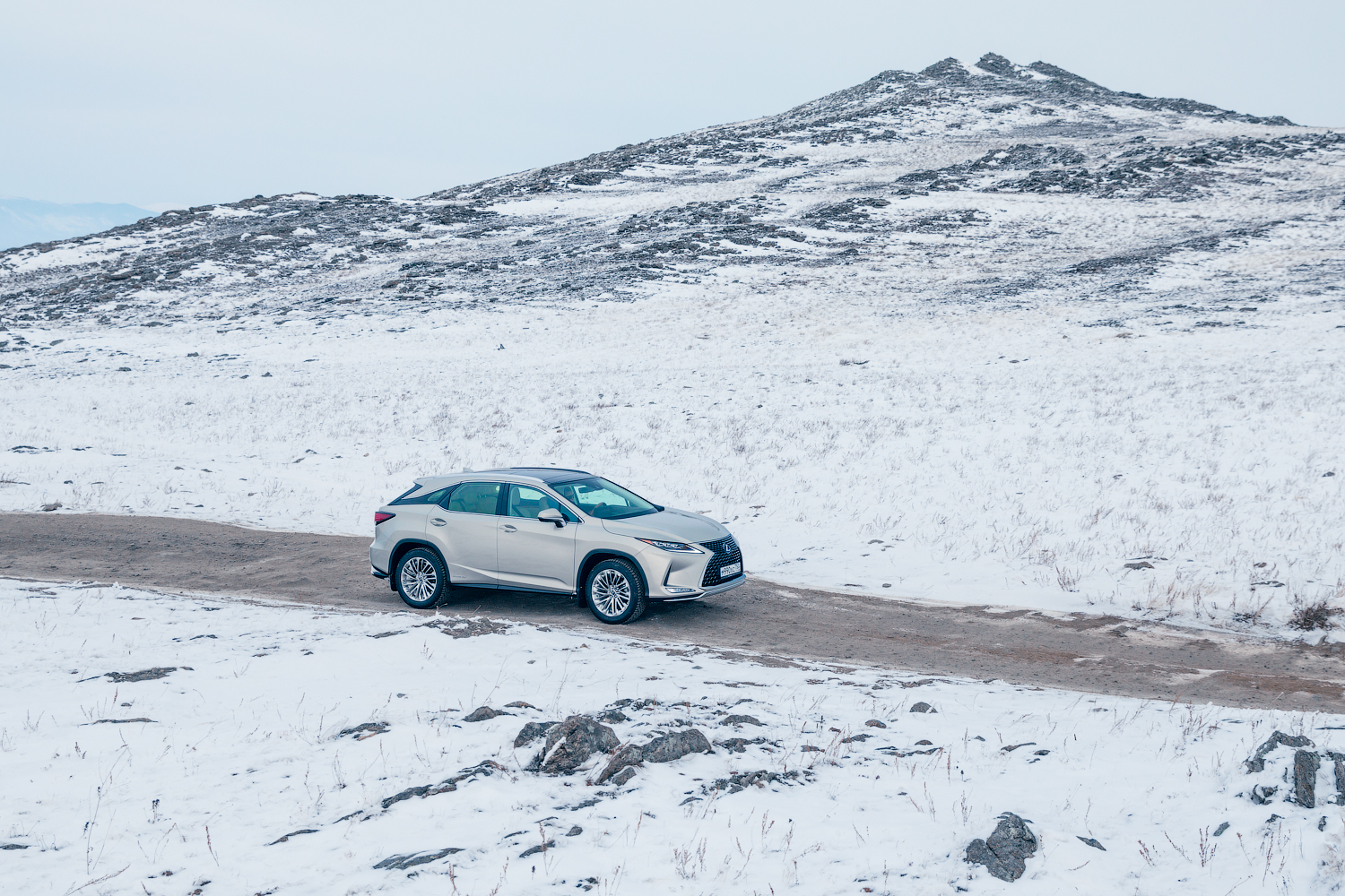 LEXUS MODELS EXCEL IN SIBERIAN ICE DRIVING ADVENTURE