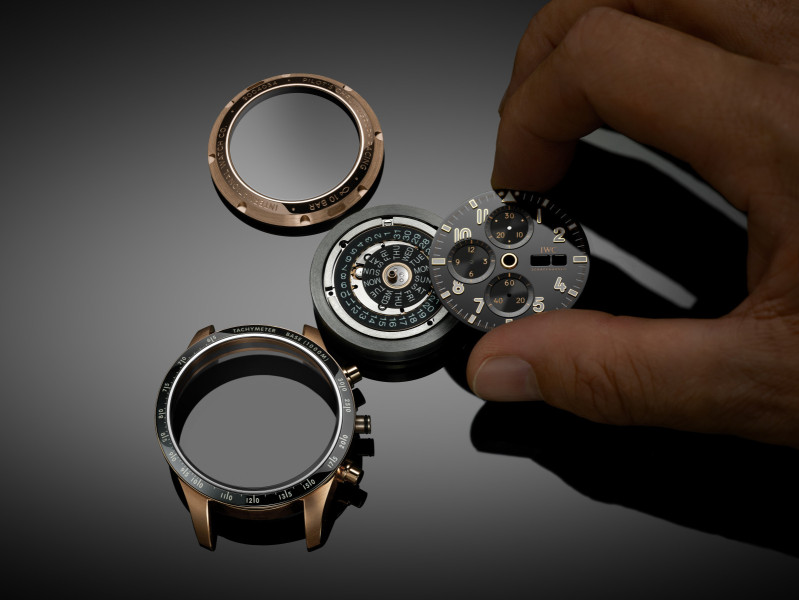 IWC SCHAFFHAUSEN LAUNCHES WATCHES INSPIRED BY MAIN CHARACTER SONNY HAYES AND THE “APXGP” TEAM ...