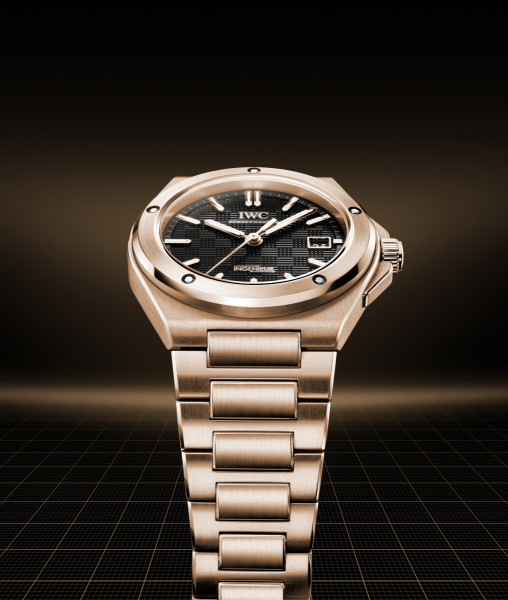 THE IWC SCHAFFHAUSEN INGENIEUR AUTOMATIC 40 IN 18-CARAT 5N GOLD