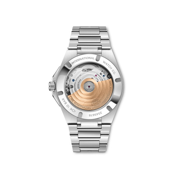 THE IWC SCHAFFHAUSEN INGENIEUR AUTOMATIC 35 WITH A 35 MM CASE DIAMETER