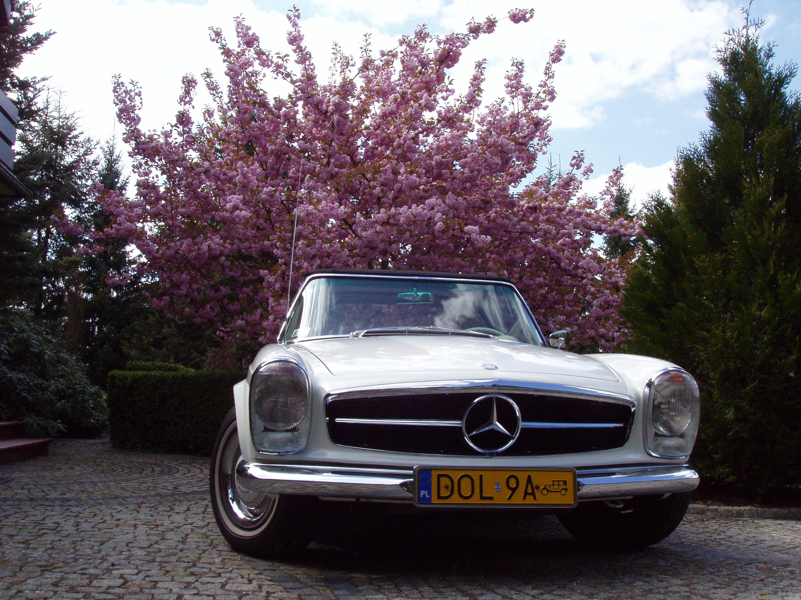 Mercedes-Benz na targach Auto Nostalgia 2015